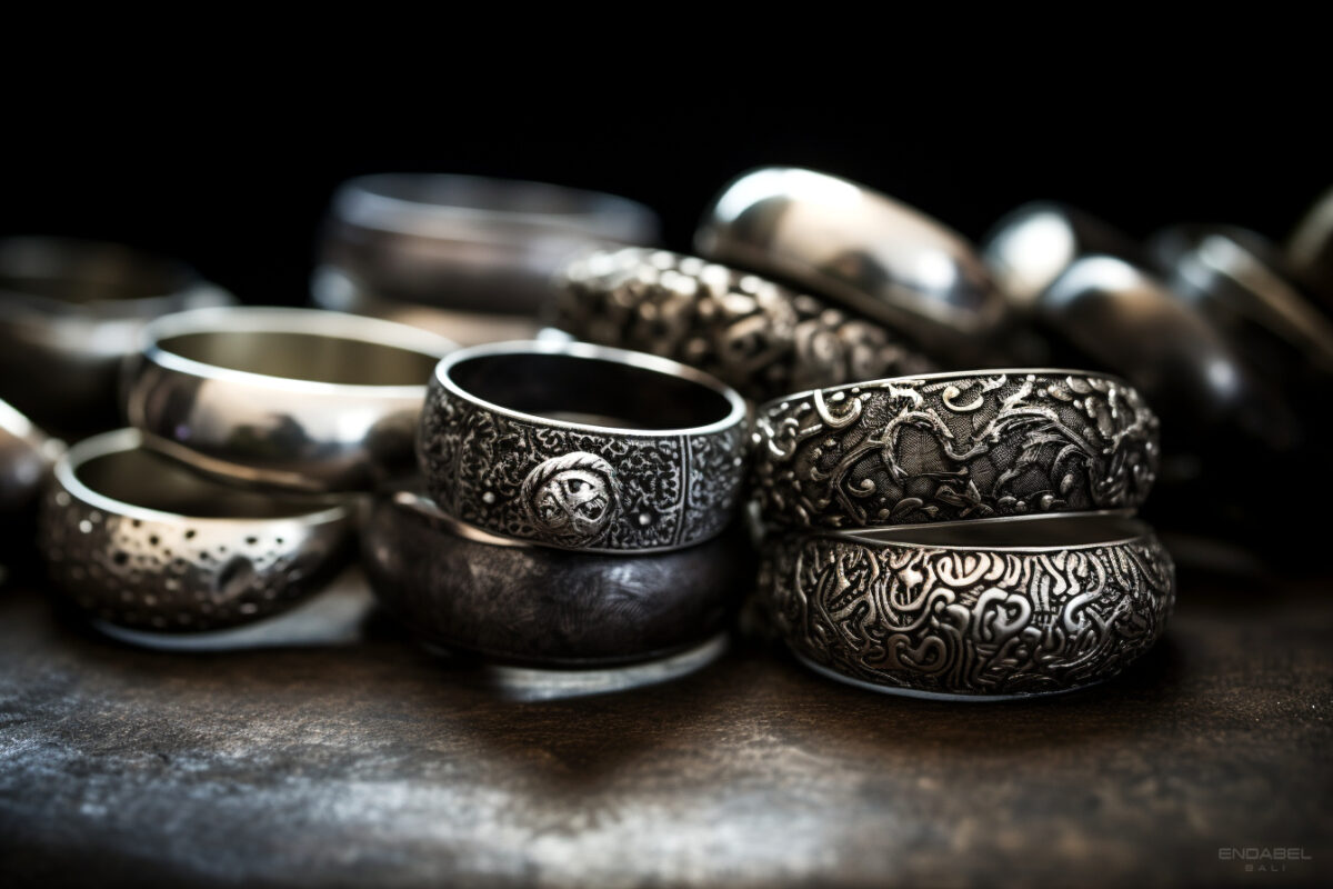 Why Your Silver Jewelry Turns Black - Endabel